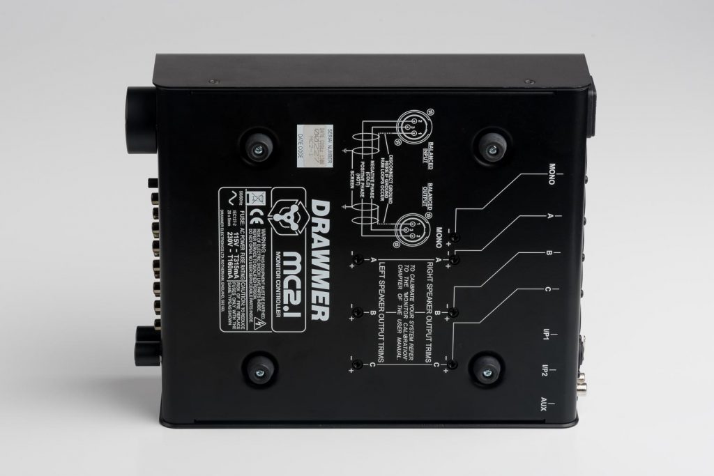 Drawmer MC 2.1 Monitor/Headphone Controller - Studio Connections